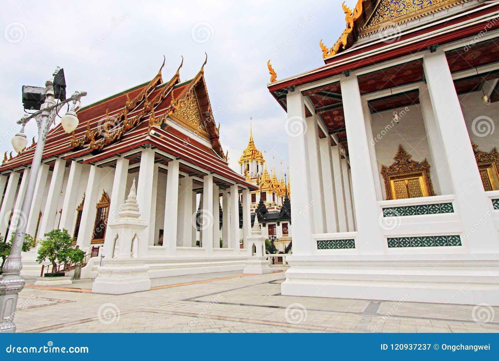 Wat Ratchanatdaram, Bangkok, Thailand Stock Image - Image of temple ...