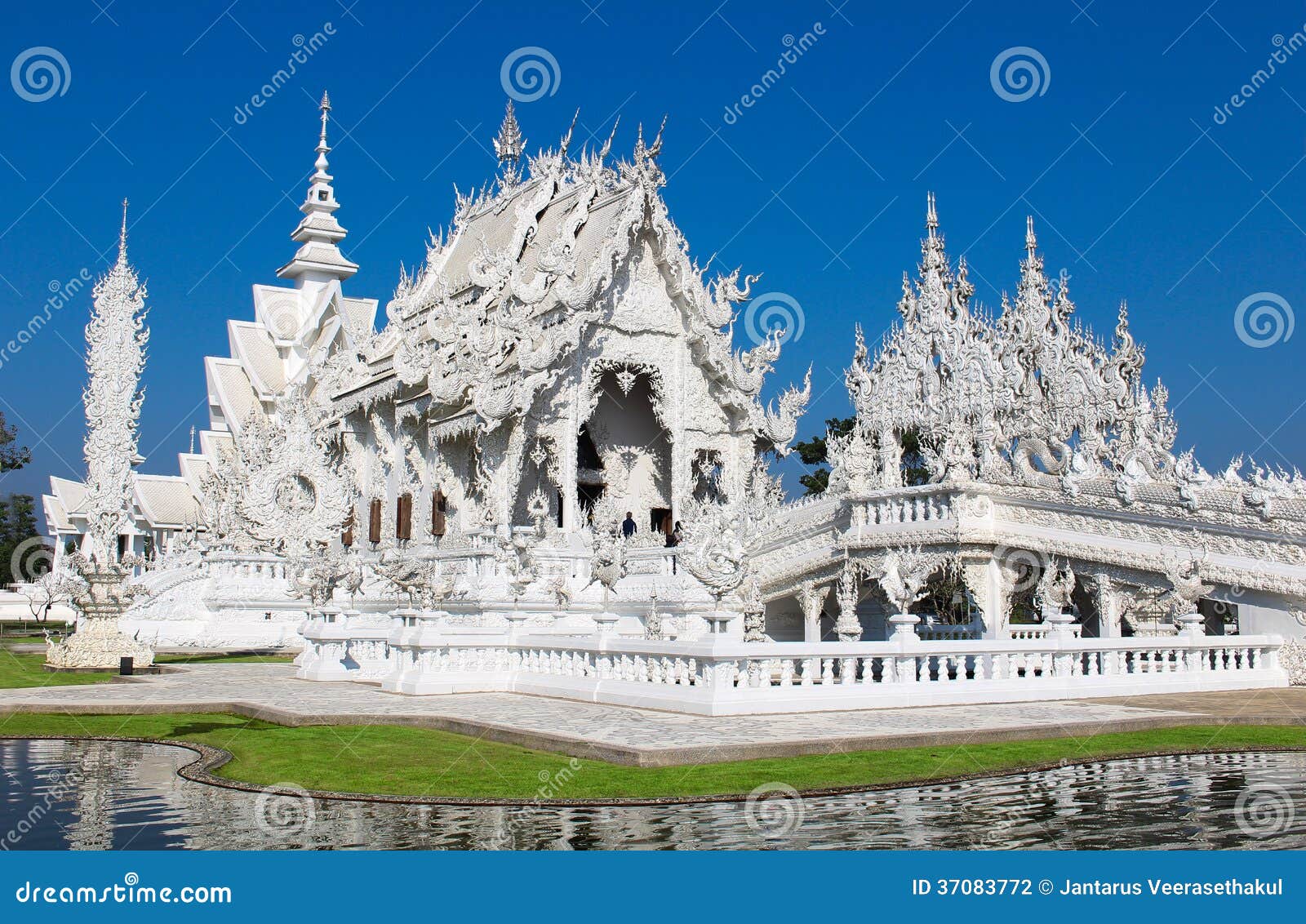 Wat Rong Khun stock photo. Image of culture, beautiful - 37083772