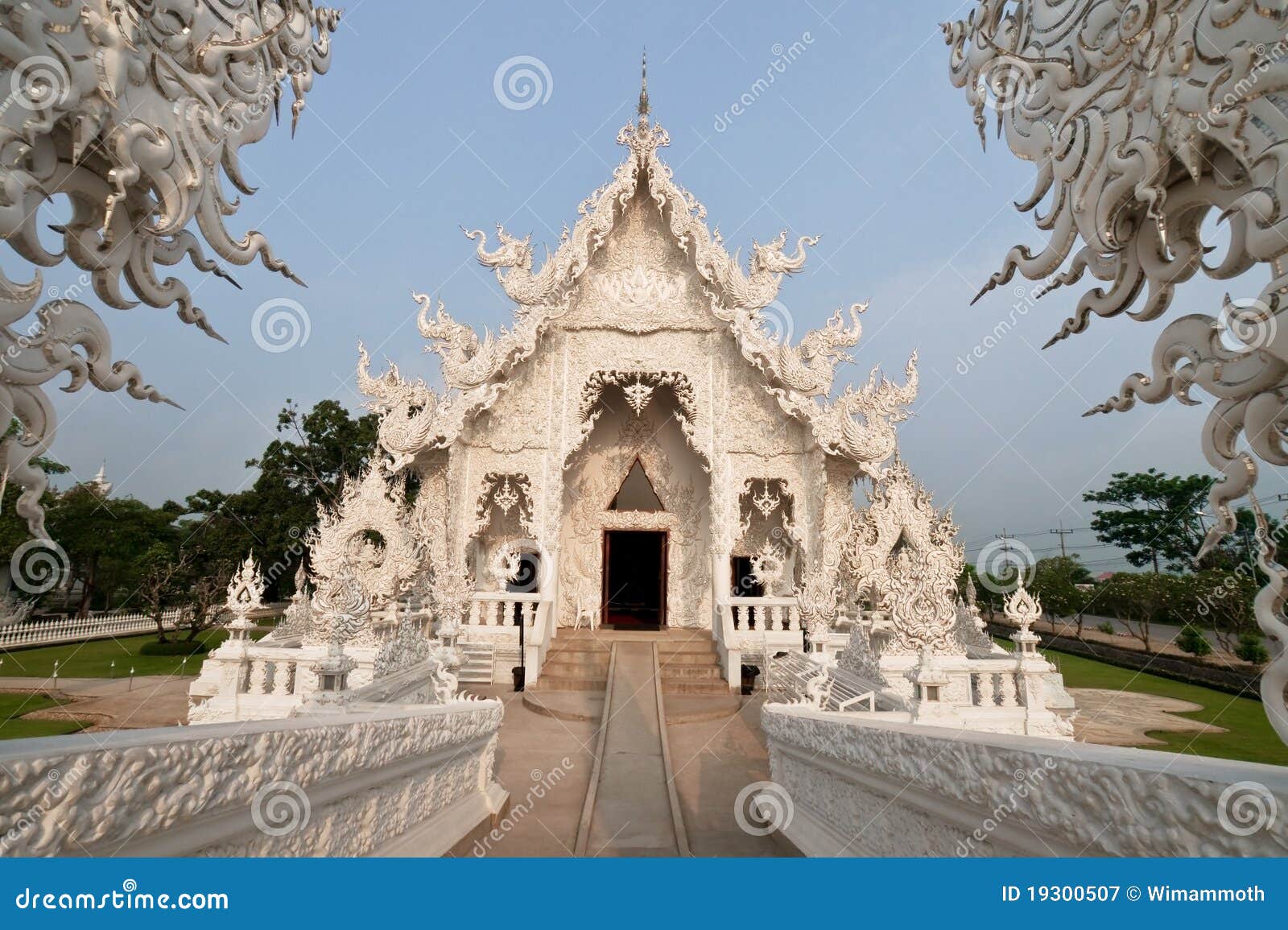 Wat Rong Khun temple. stock image. Image of church, beautiful - 19300507