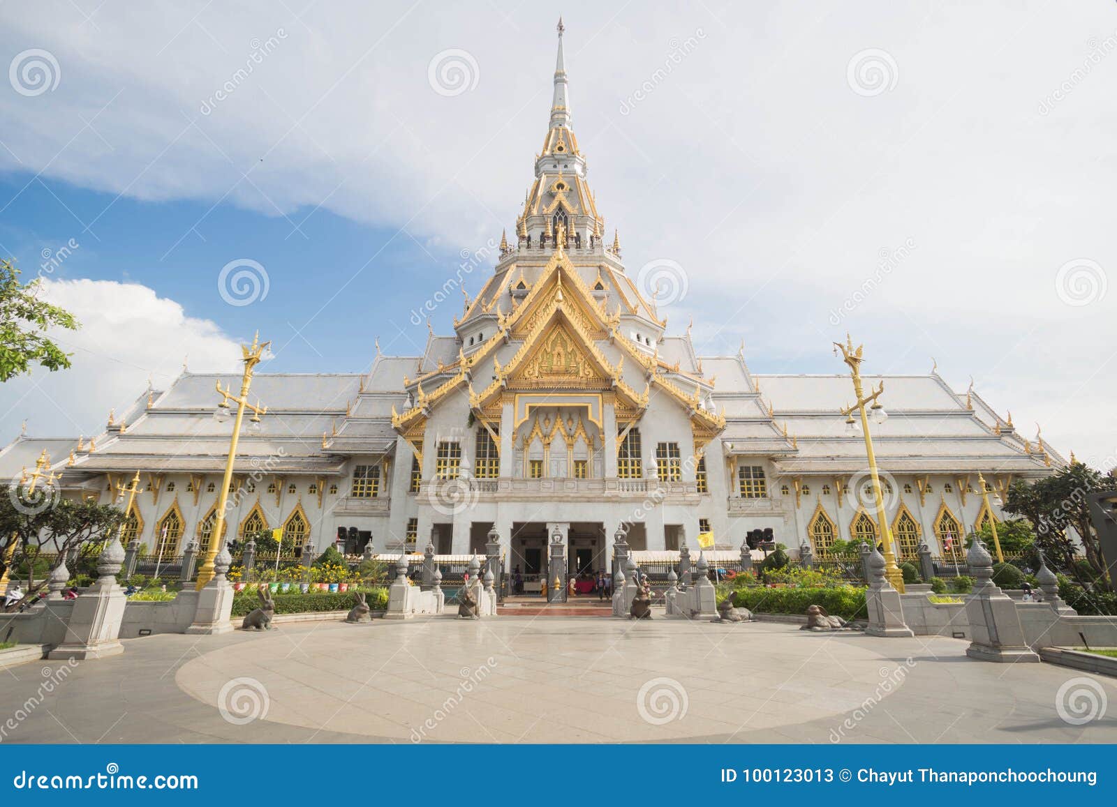Wat Sothon Wararam Worawihan Editorial Stock Photo - Image of temple ...