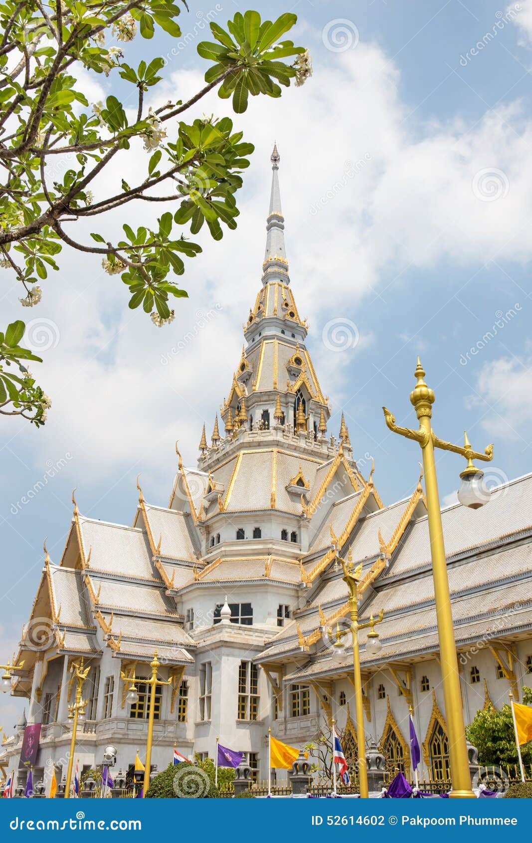 Wat Sothorn Temple in Chachoengsao Province Stock Photo - Image of ...