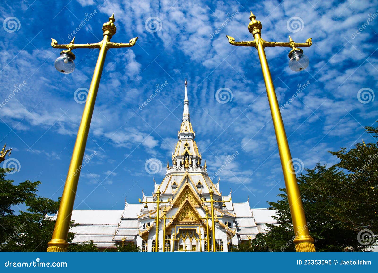Wat Sothorn with Thai Street Lamp Stock Image - Image of landmark ...