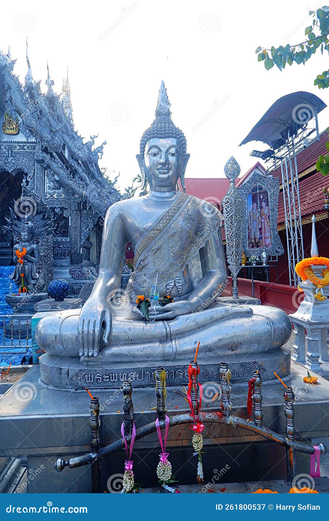Silver Buddha Statue at Wat Sri Suphan or the Silver Temple, Chiang Mai ...