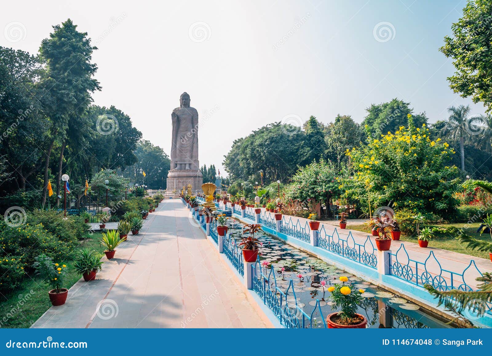 Sarnath Temple Stock Photo | CartoonDealer.com #4785084