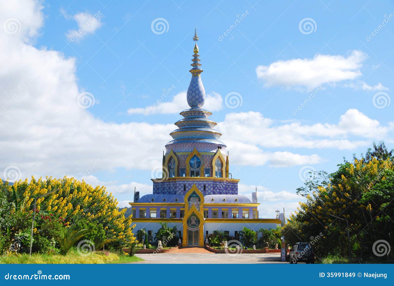 Wat thaton stock image. Image of golden, sacred, peace - 35991849