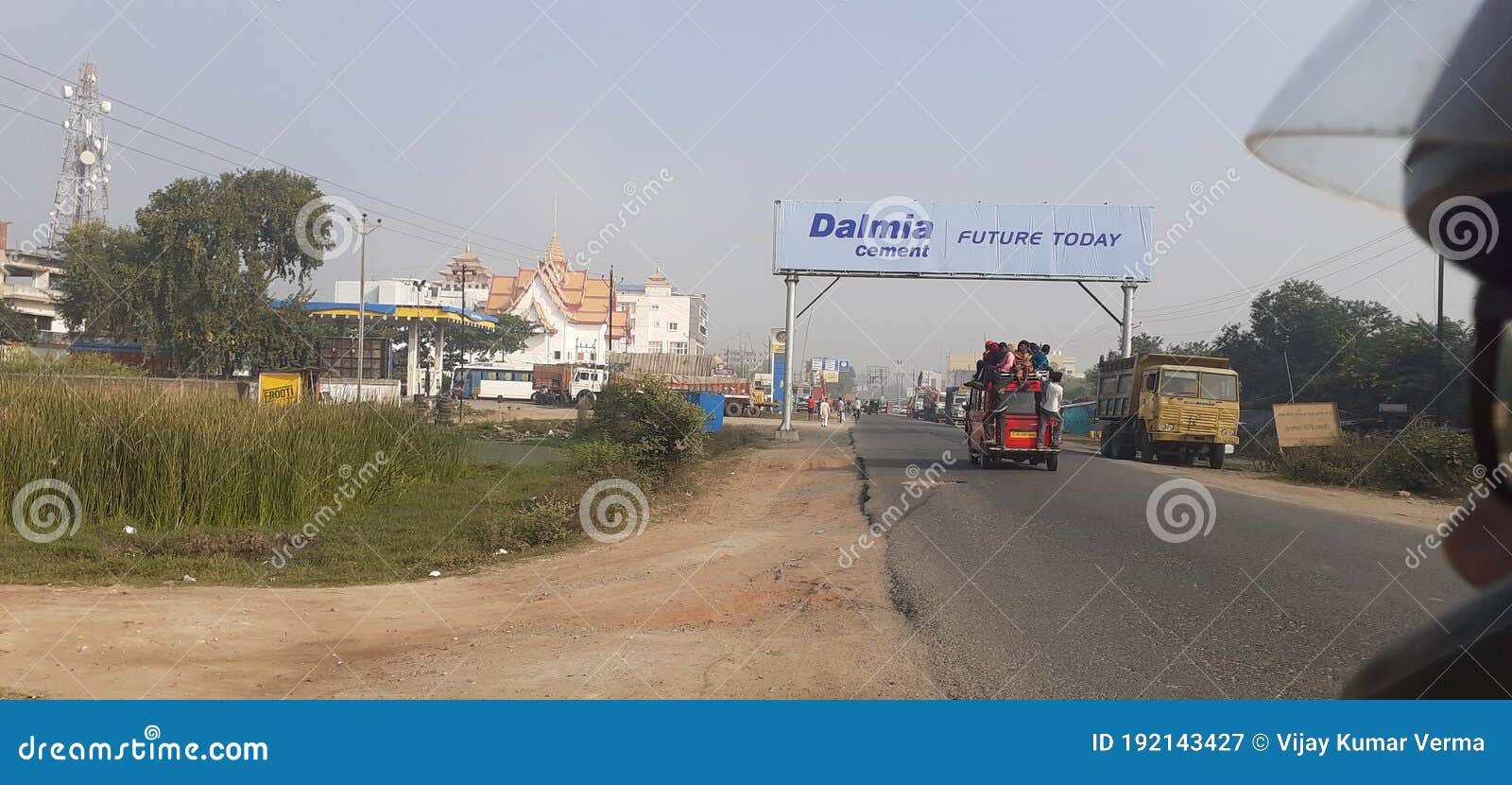 Wat To Gaya Bihar Indian Road Editorial Photography - Image of road ...