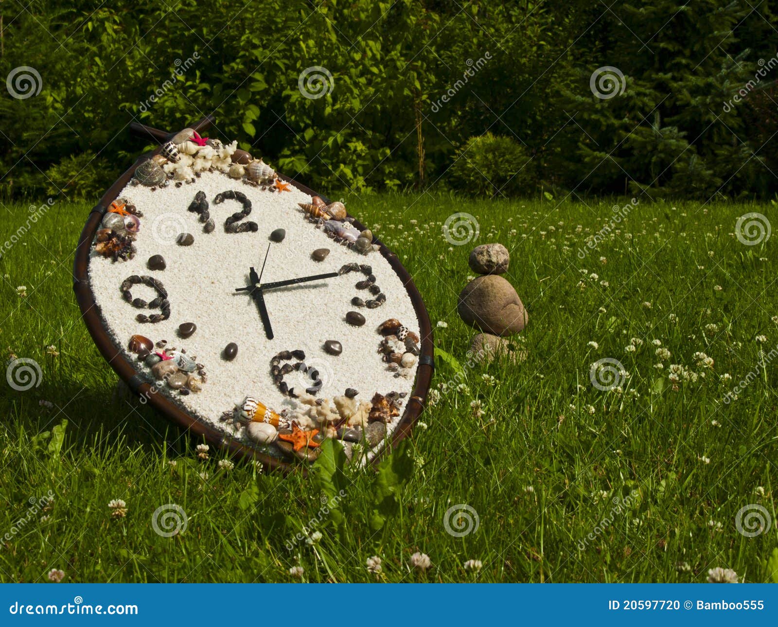 The Coastal Shingle Of The Seabed In Clear Water Royalty-Free Stock ...