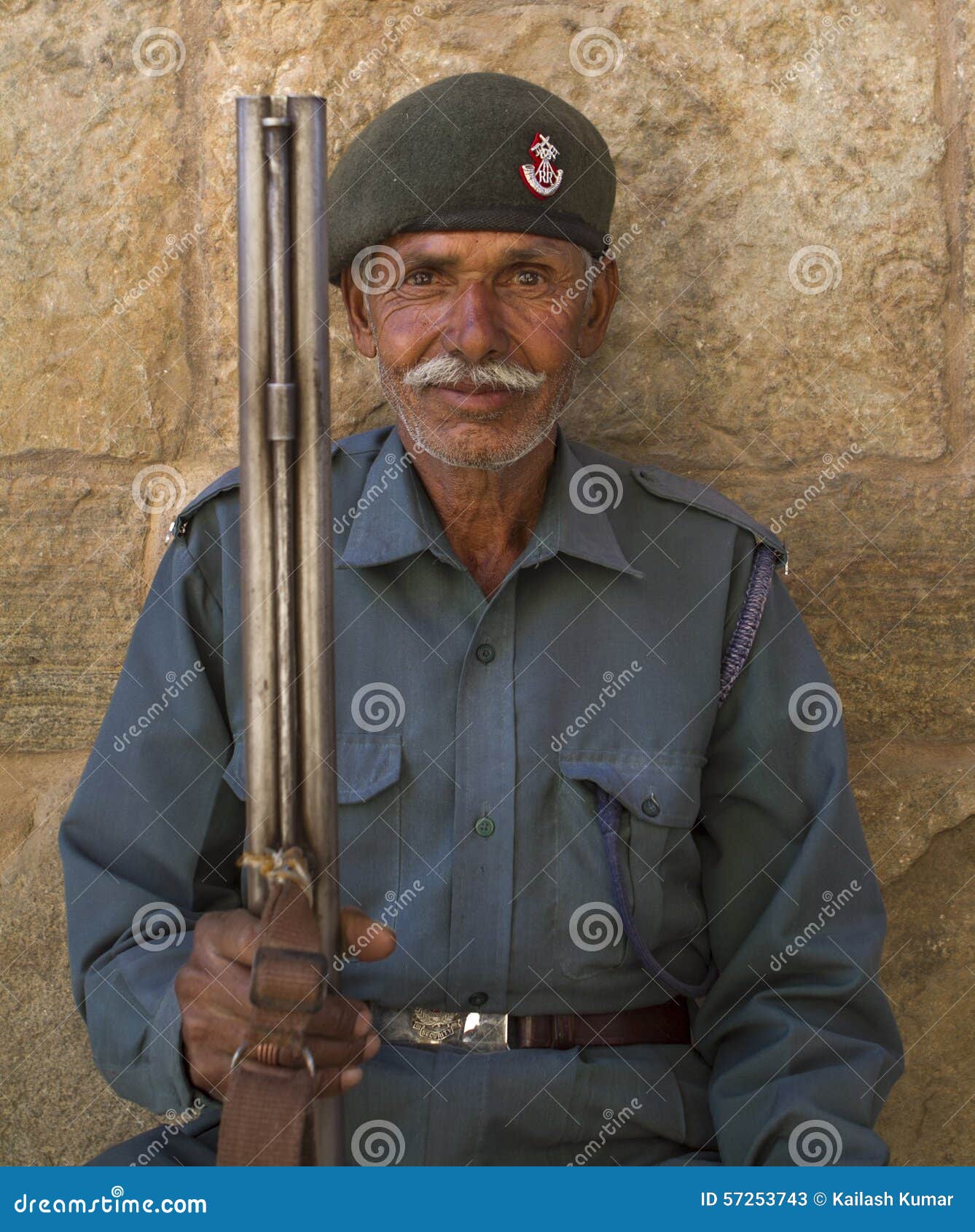 Watchman fotografia stock editoriale. Immagine di protezione - 57253743