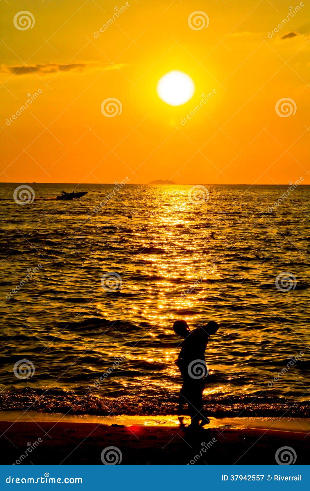 Water Activity in the Sunset Stock Image - Image of movement, bright ...