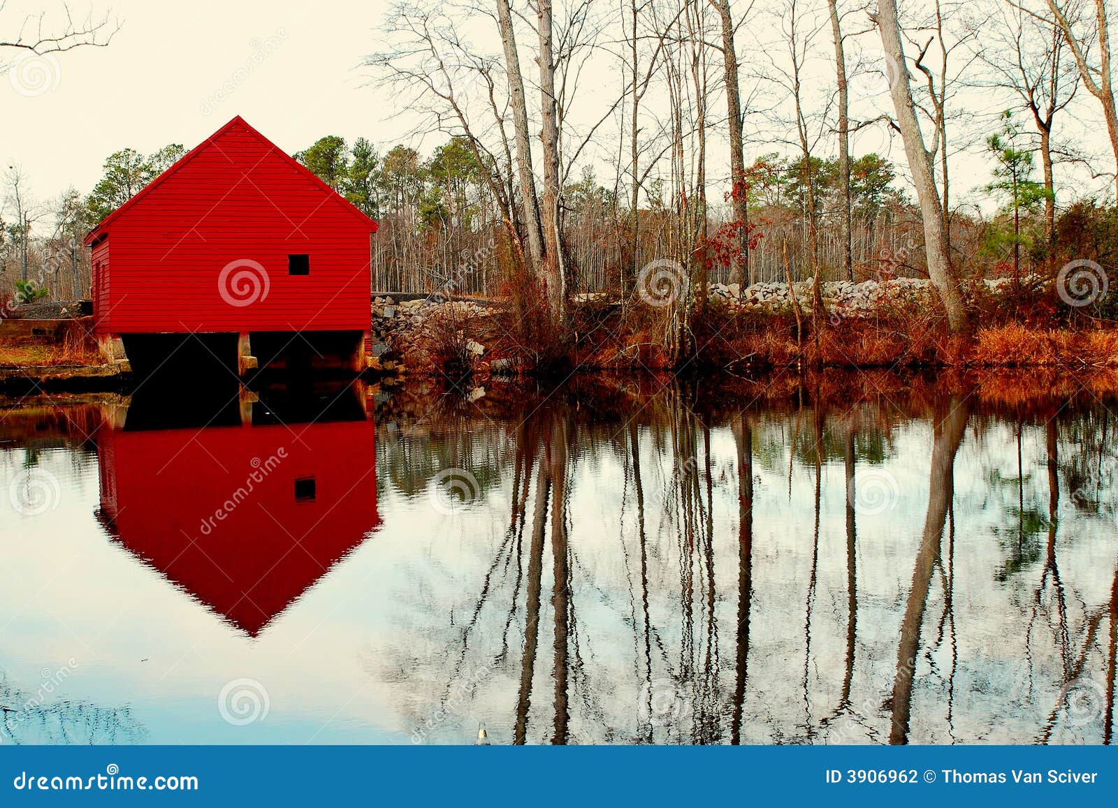 Water Barn Reflected on Lake Stock Photo - Image of agricultural ...