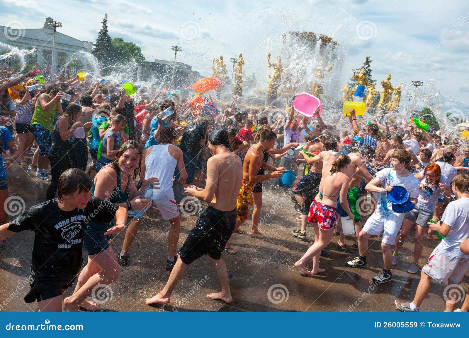 Water Battle flash mob editorial stock image. Image of playful - 26005559