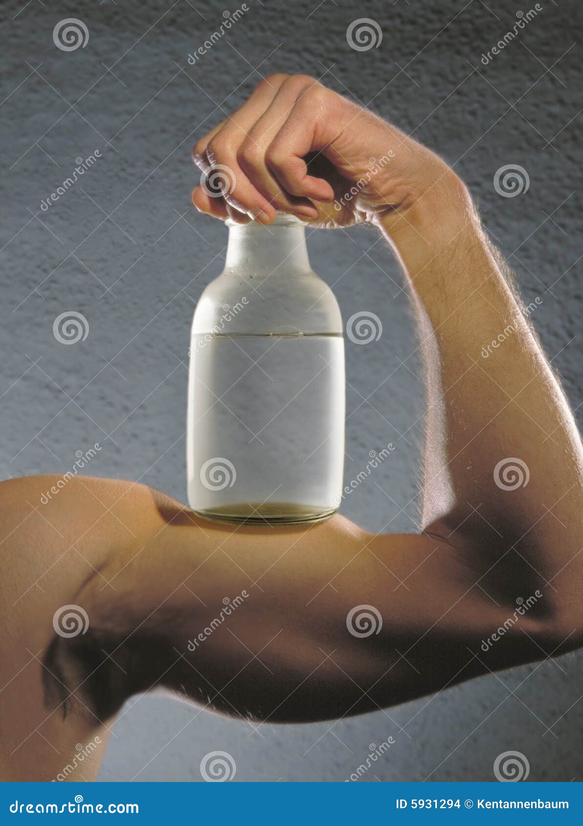 Water bottle on arm muscle stock photo. Image of wash - 5931294