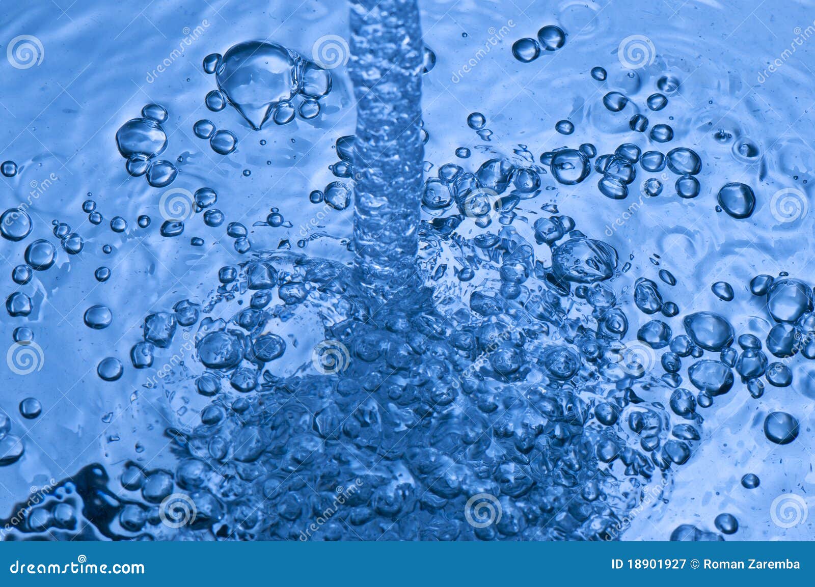 Water Bubbles Royalty Free Stock Photography - Image: 18901927