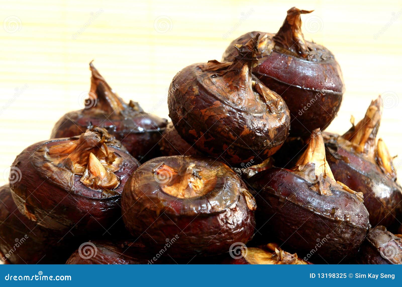 Water Chestnuts stock image. Image of root, sweet, cool - 13198325