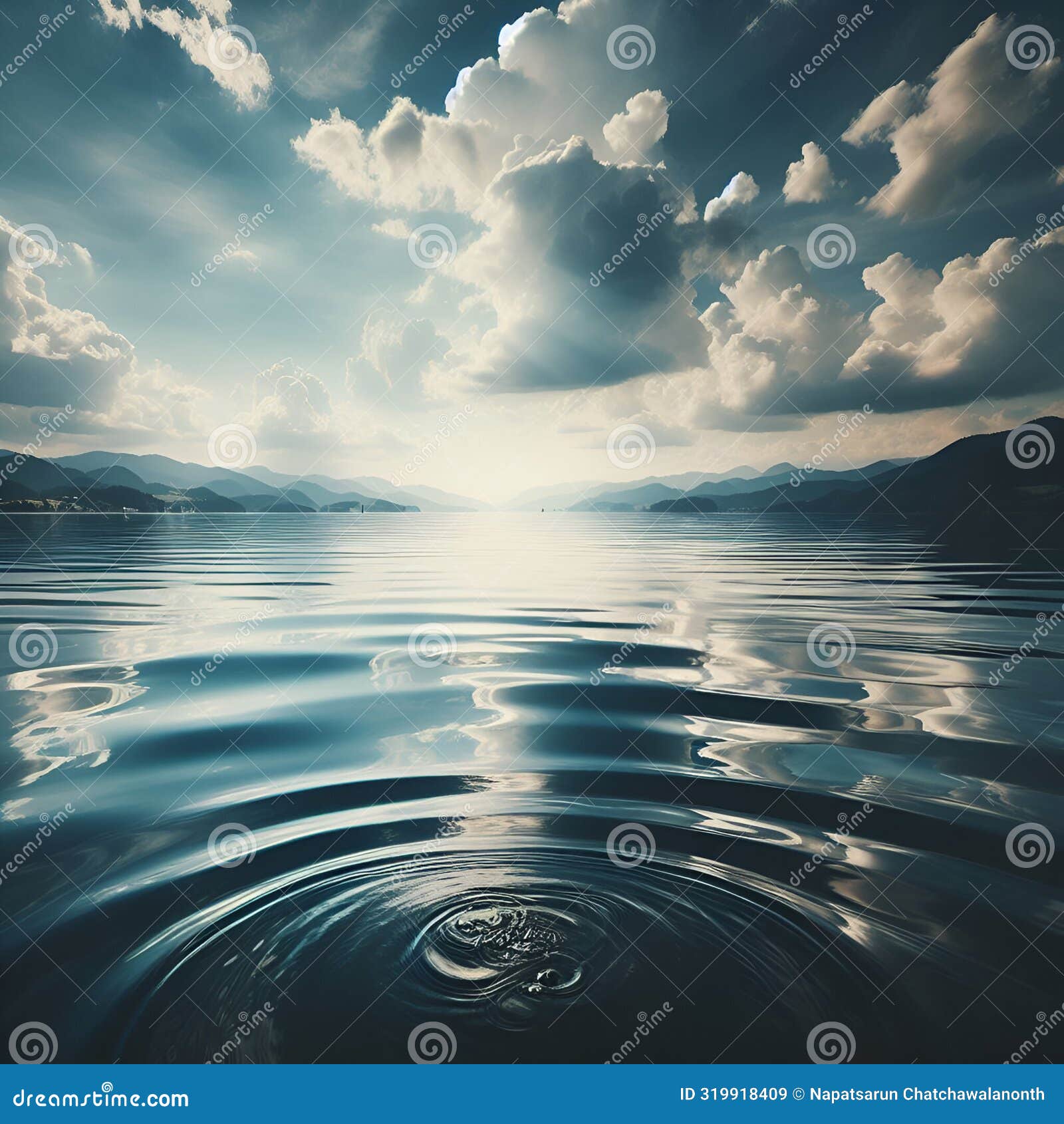 Water Circle: Growth Reflected in Sunlight. Stock Illustration ...