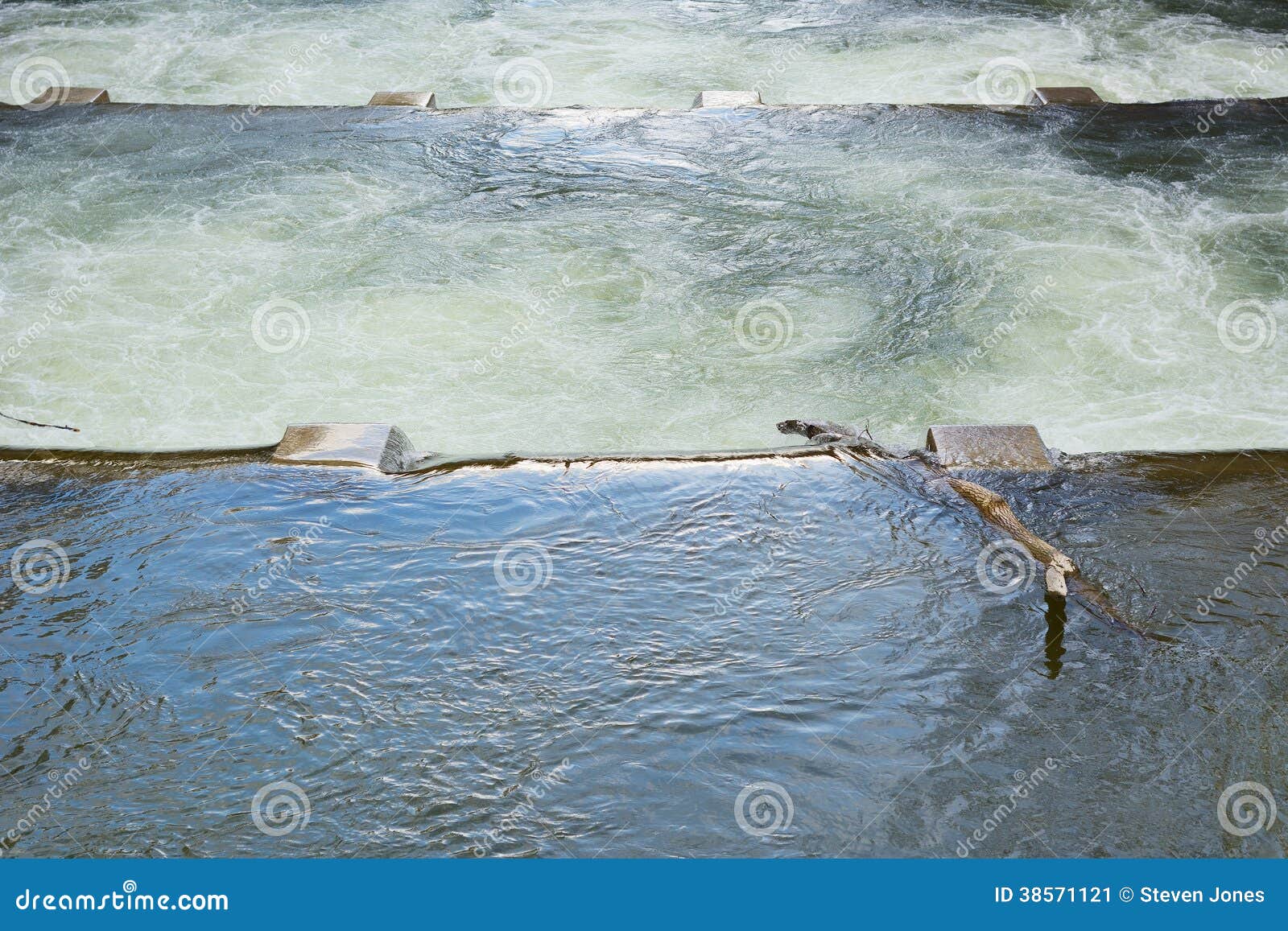 Water Control with Spillway Stock Image - Image of lock, river: 38571121