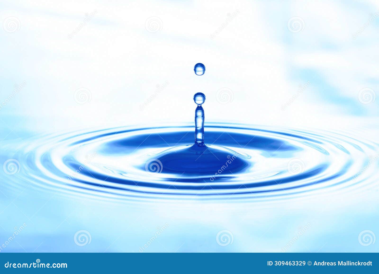 Water Drop Dripping, Causing Circular Waves Stock Illustration ...