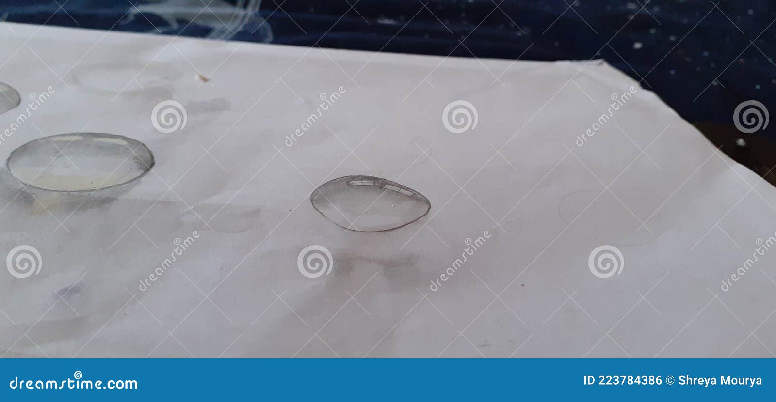 Water Drop Floating Drawing Stock Photo - Image of flooring, drawing ...