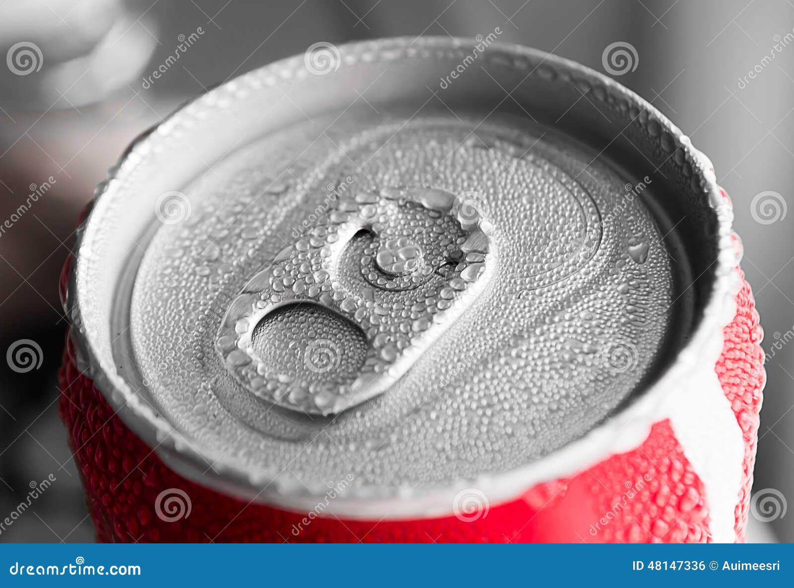 Water drop on soda cans stock photo. Image of soda, aluminum - 48147336