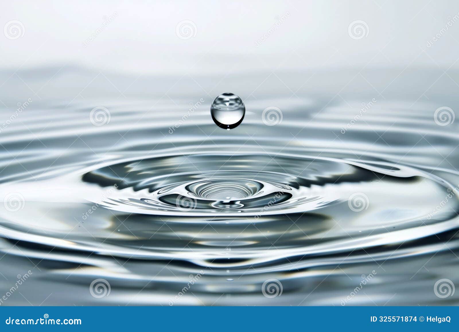 Water Drop Splash Creating Perfect Ripples on Smooth Surface, Water ...