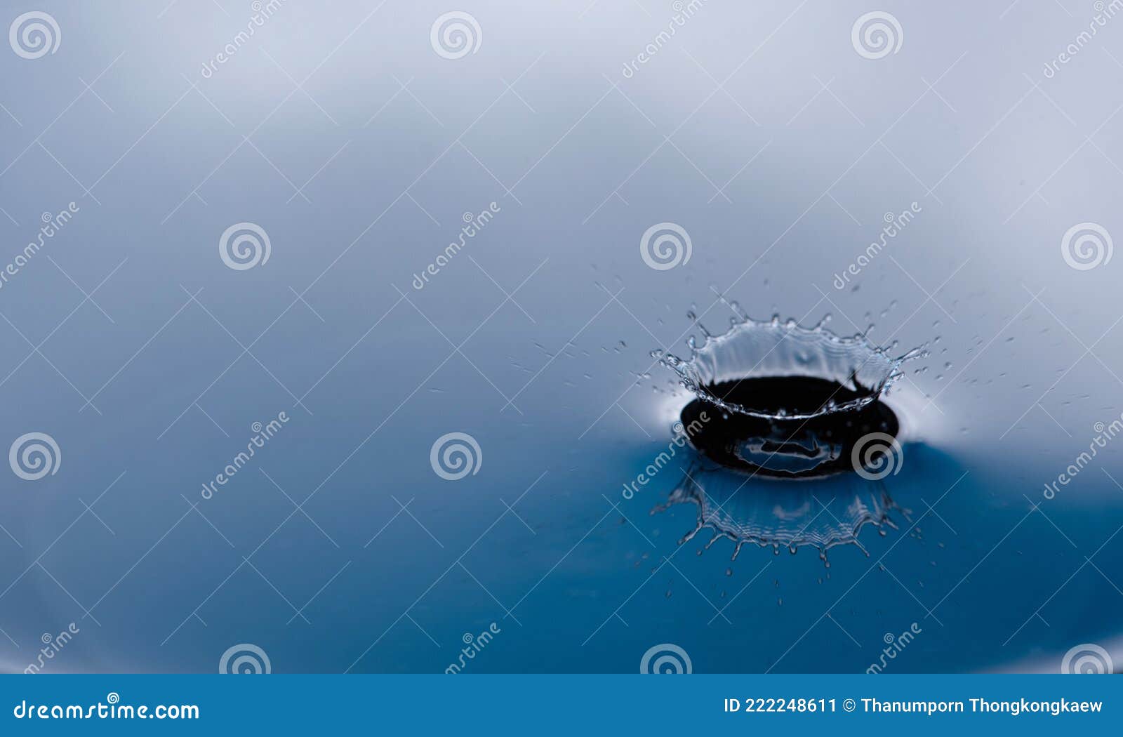Water Drop Splash with Reflection Stock Image - Image of light, motion ...