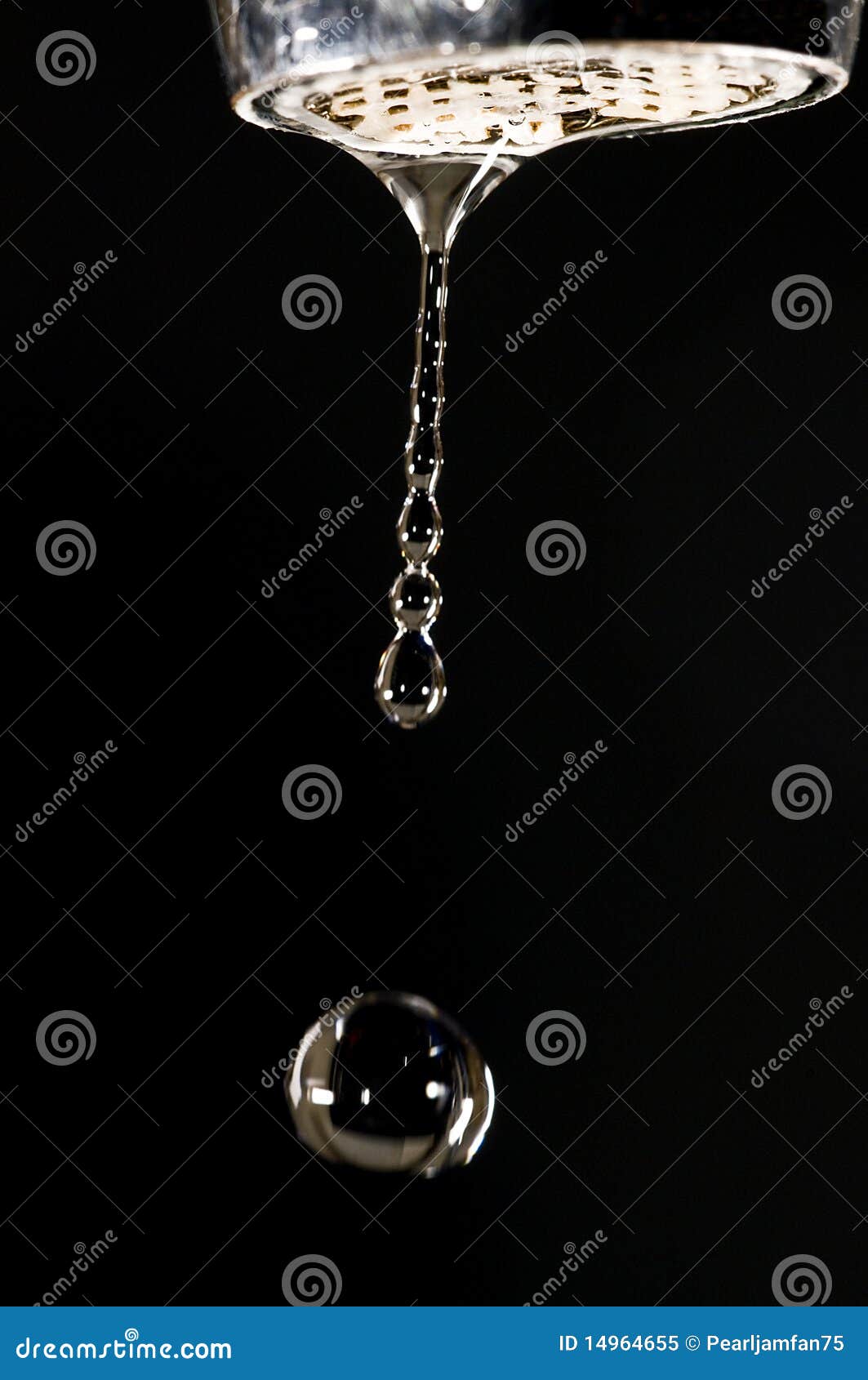 Water drop and tap stock image. Image of flow, liquid - 14964655