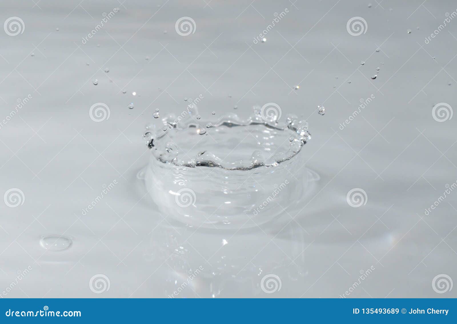 Water droplet splash 2 stock image. Image of splash - 135493689