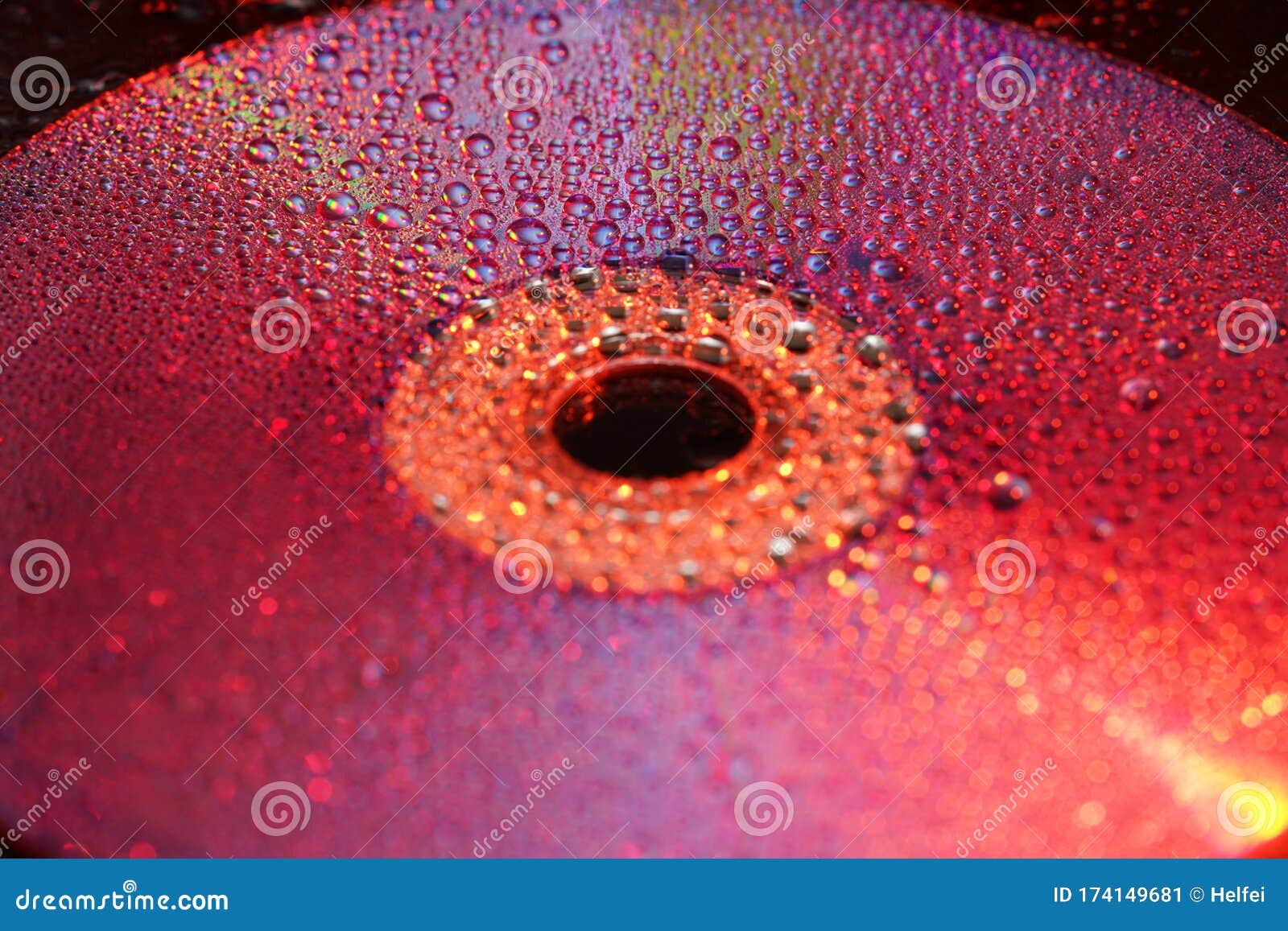 Water Drops with High-speed Flashes and Automatic Drip Photographed in ...