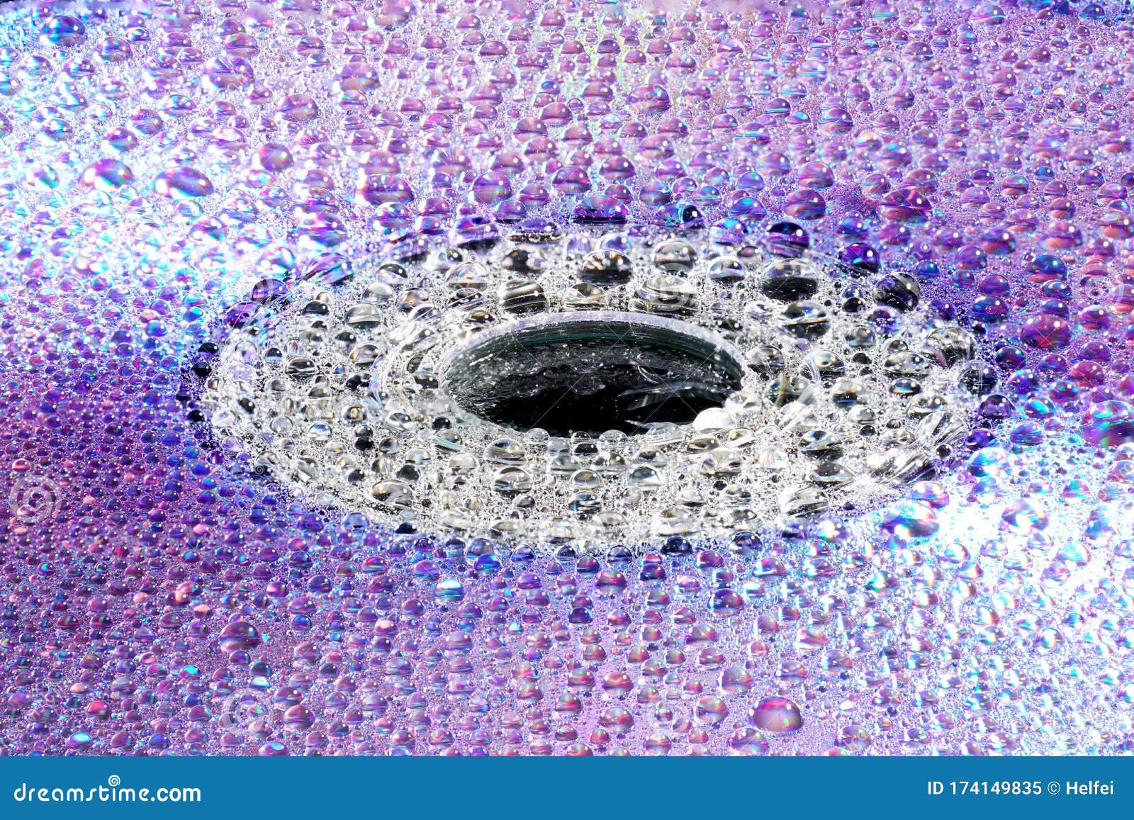 Water Drops with High-speed Flashes and Automatic Drip Photographed in ...
