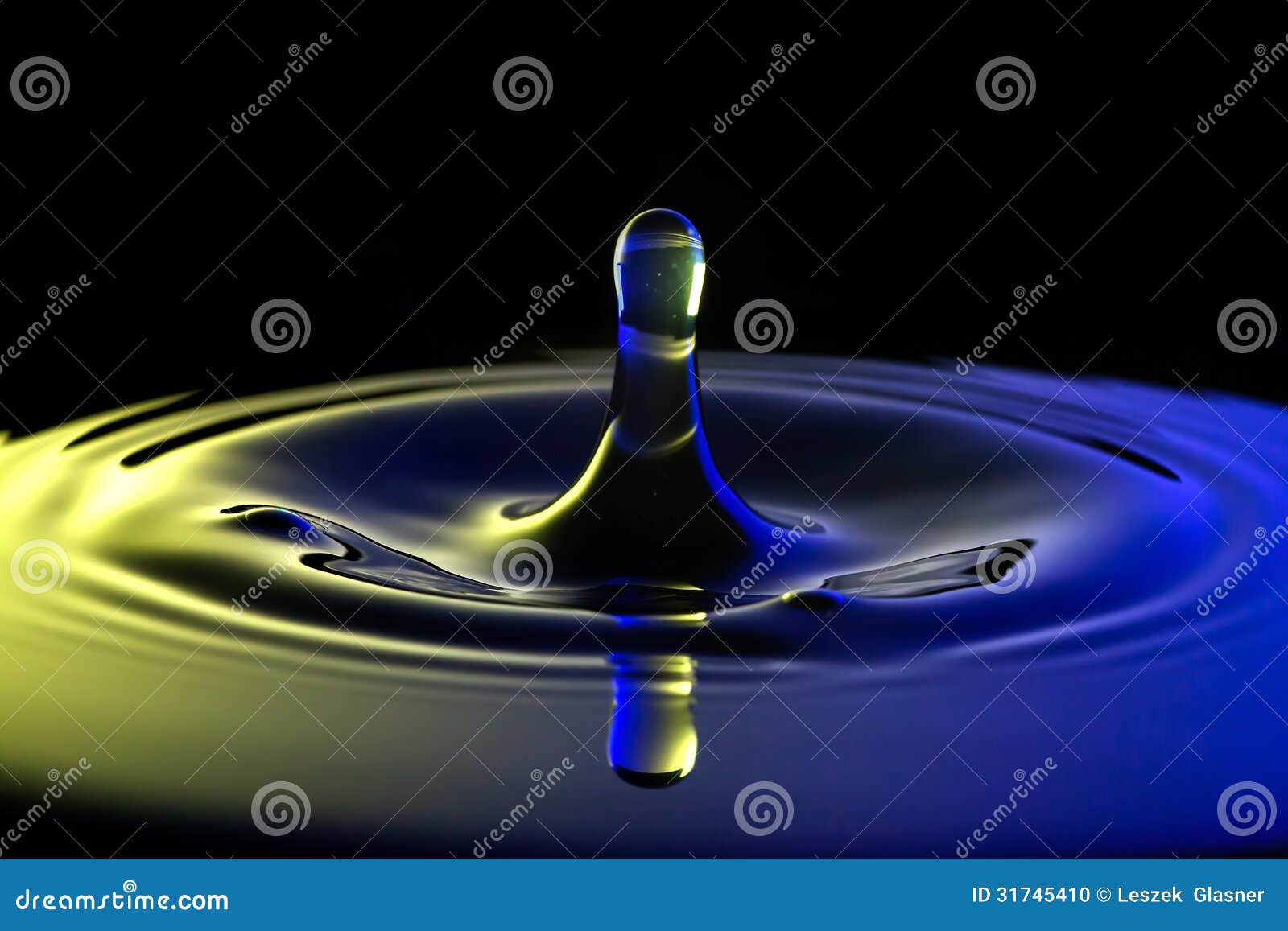 Water Drops Macro, Clean Fresh Liquid Stock Photo - Image of drip, aqua ...