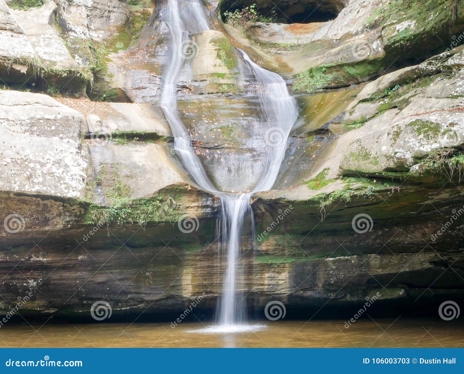 Water Fall at Old Mans Cave Stock Image - Image of mans, cave: 106003703