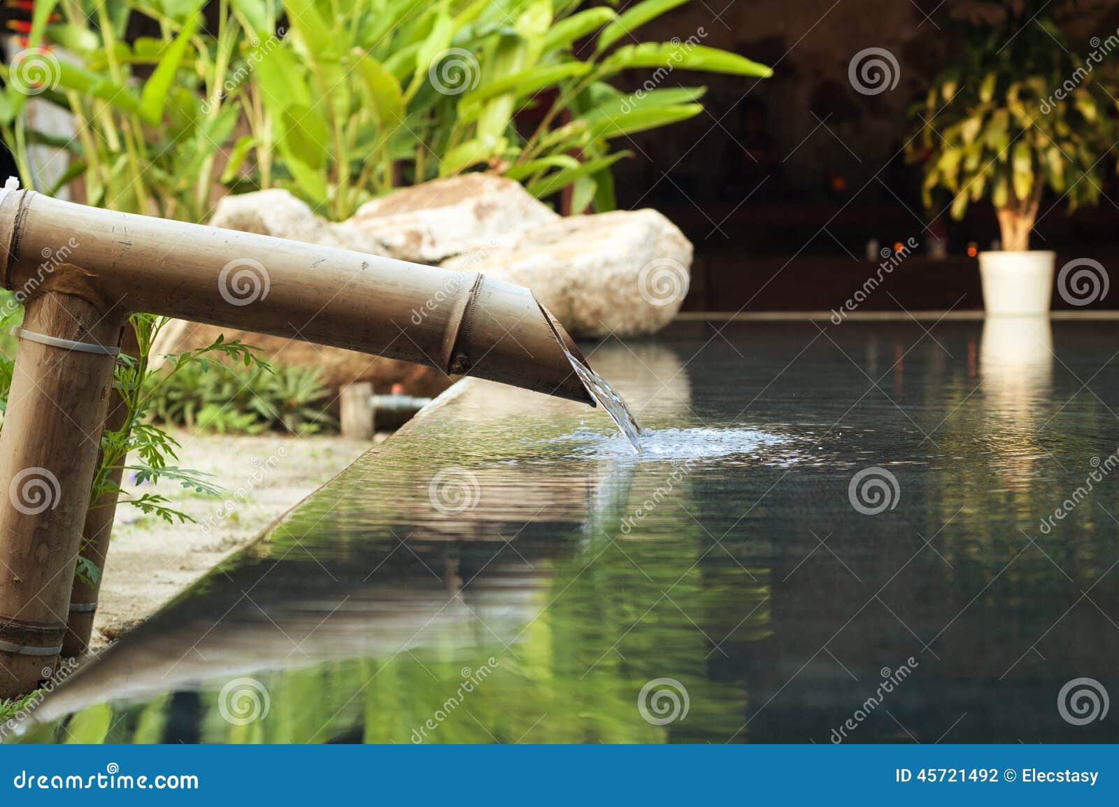 Water Falling Down from Bamboo Pipe Stock Photo - Image of stone, feng ...