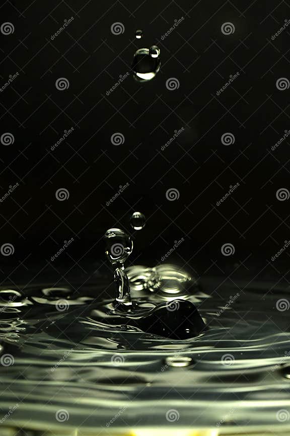 Water Falling Dripplets 051 Stock Photo - Image of darkness, creating ...