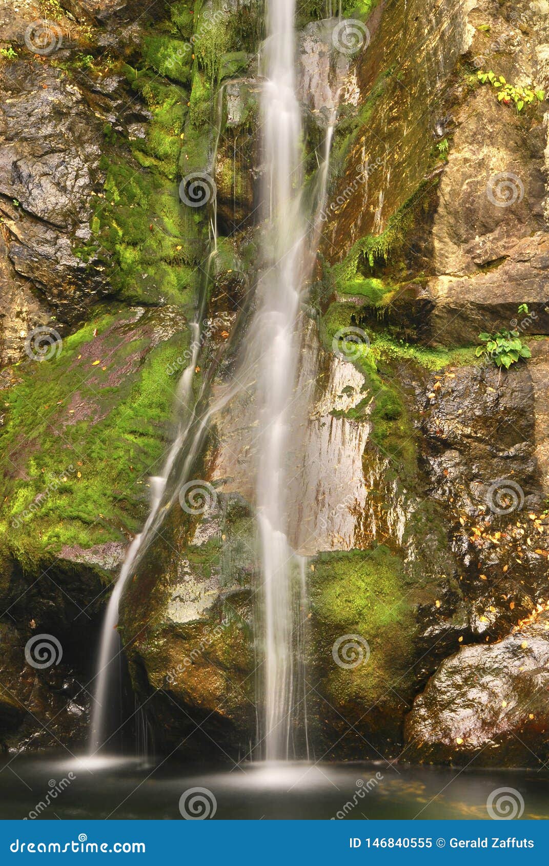 Water Falling Gracefully into Peaceful Lake Stock Image - Image of ...