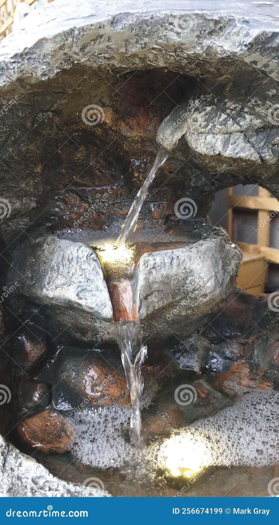 A Cavernous Waterfall editorial stock image. Image of inside - 256674199