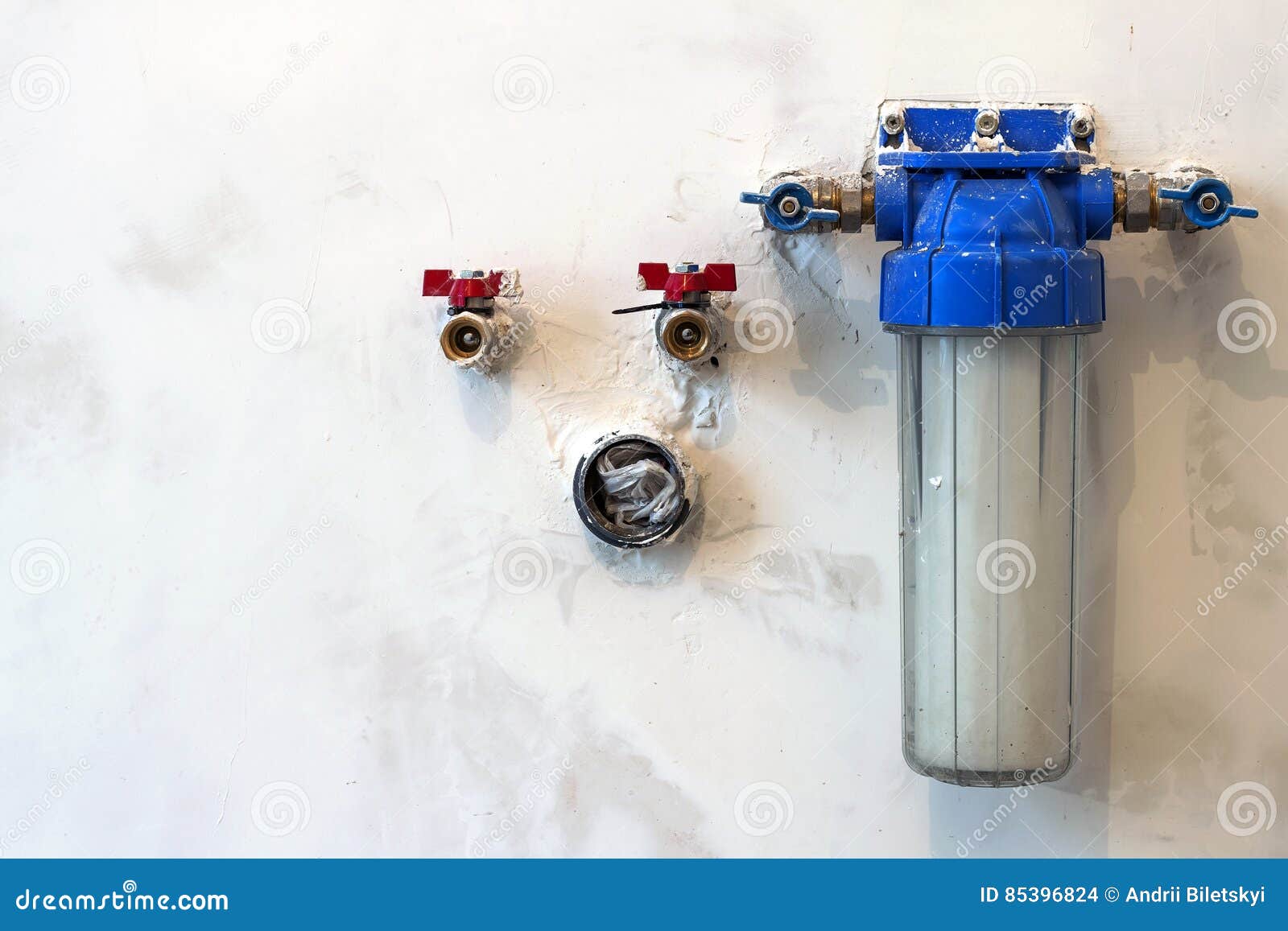 Water Filter New Installed on a Kitchen Wall To Purify Drinking Stock ...