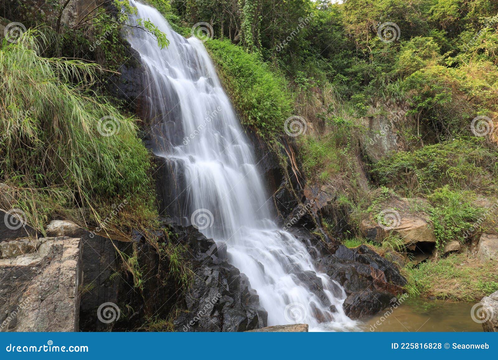 Water Flow at the Main Fall of the Silvermine Waterfalls on the Lantau ...