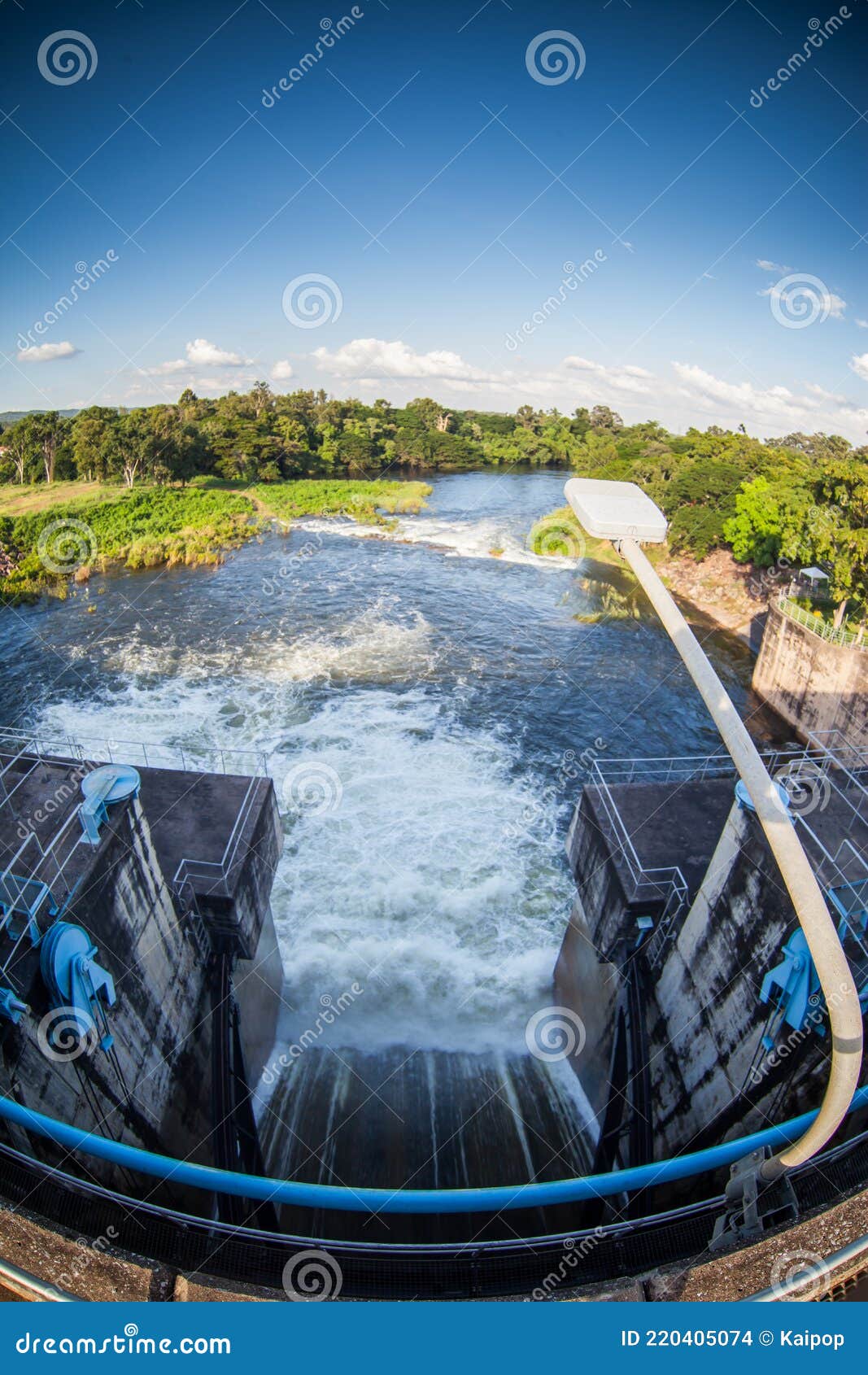Water Flowing from the Open Sluice Gates of Dam Stock Photo - Image of ...