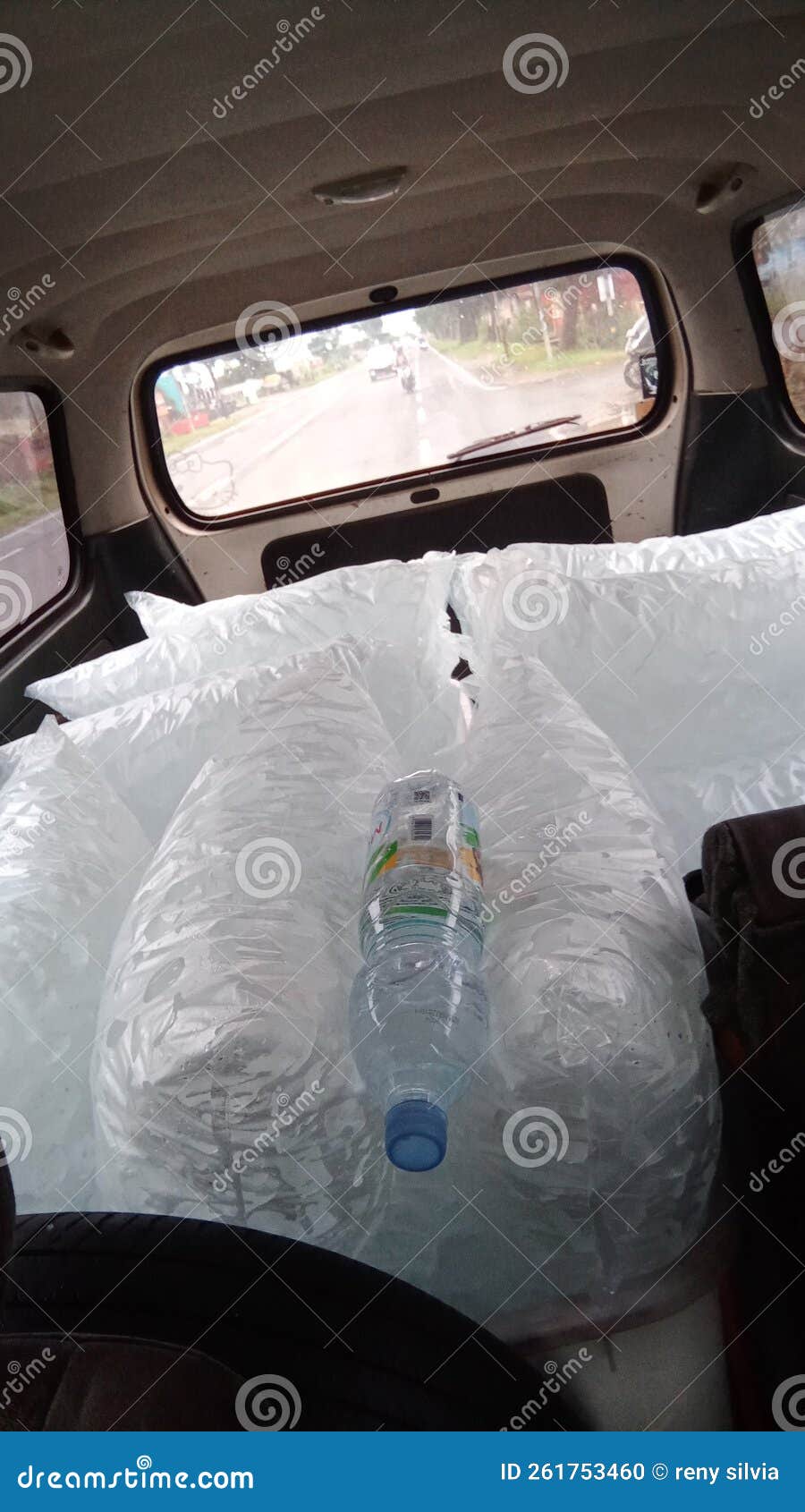 Water Ice Crystal Ice Cold Cool Drink Editorial Image - Image of white ...