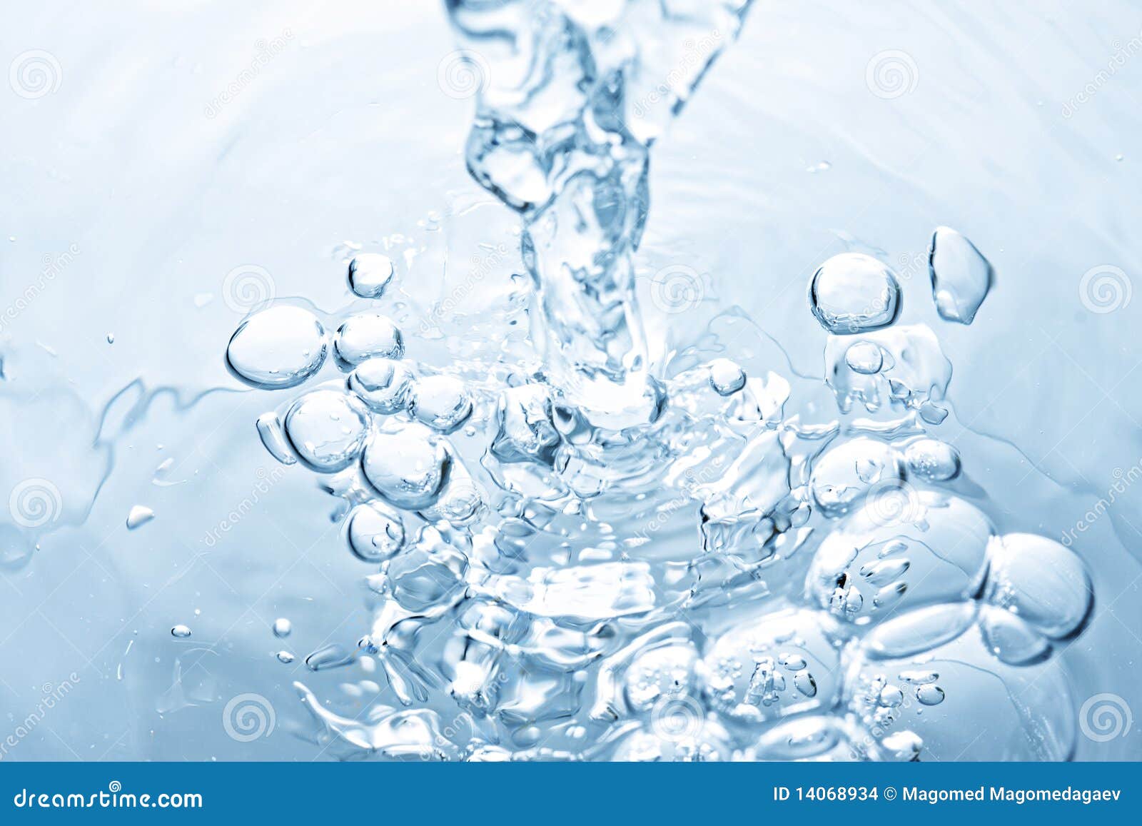 Water leaking to puddle stock photo. Image of flow, leaking - 14068934