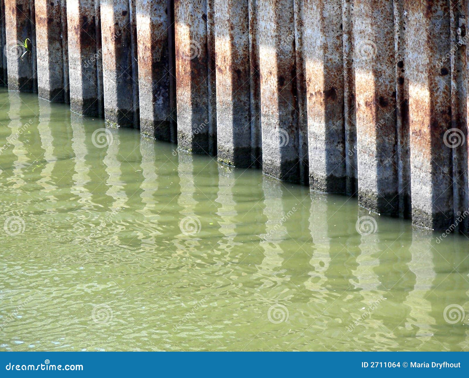 Water Level Picture. Image: 2711064