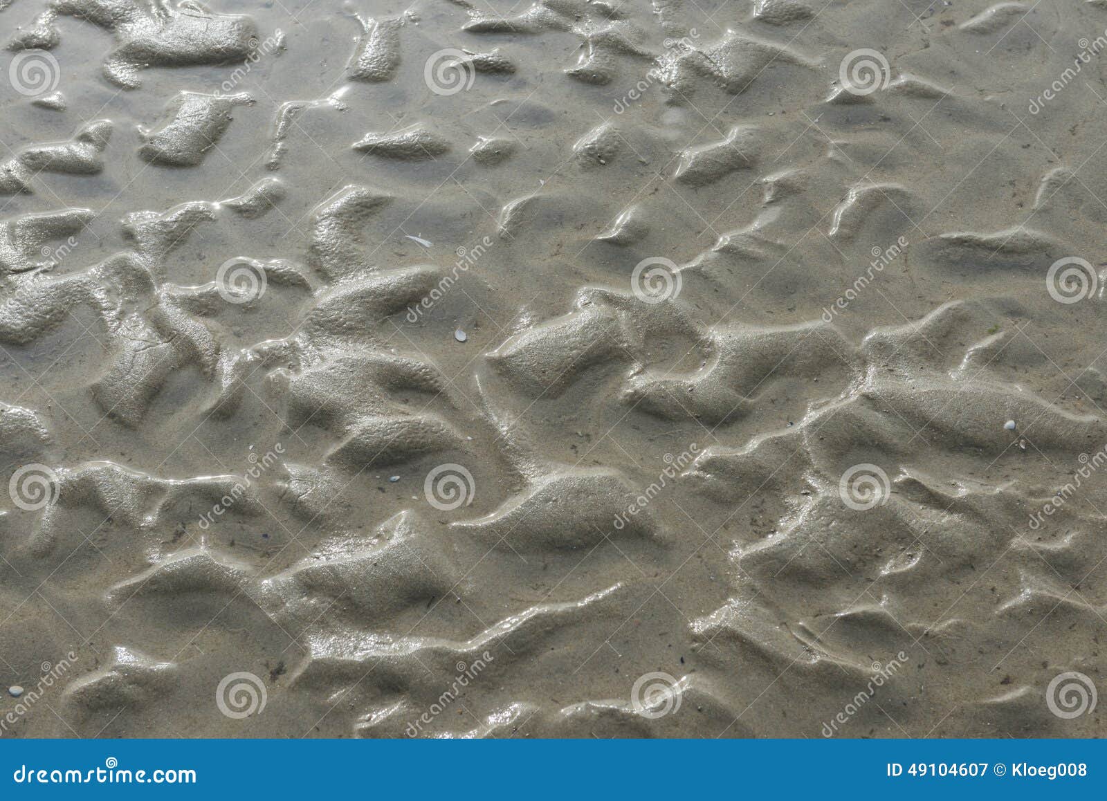Water, Light and Sand Pattern Stock Image - Image of waves, contour ...