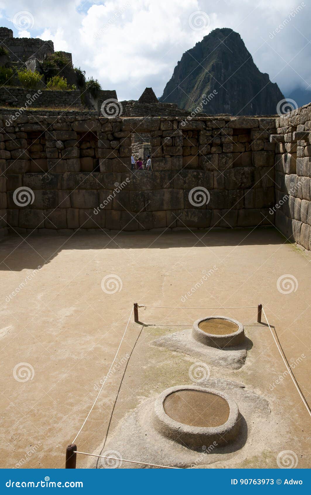 Water Mirror Pools - Machu Picchu - Peru Editorial Stock Photo - Image ...