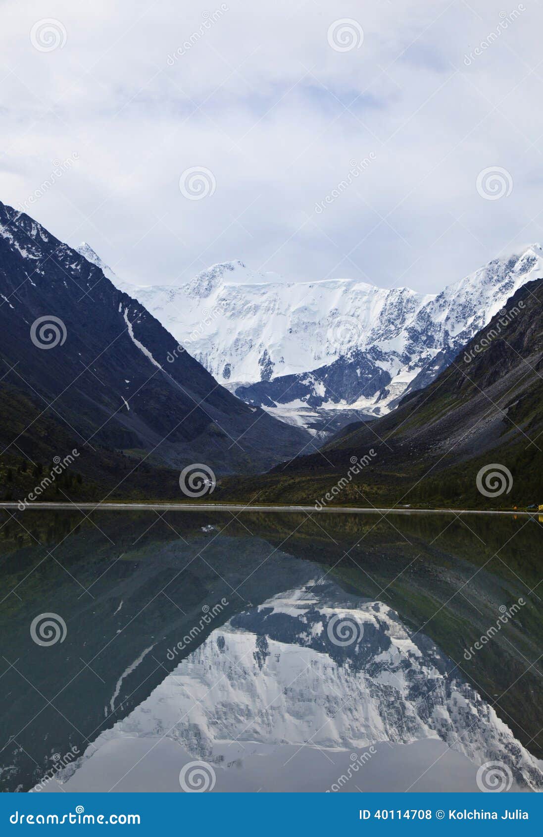 Water and mountains stock photo. Image of environment - 40114708