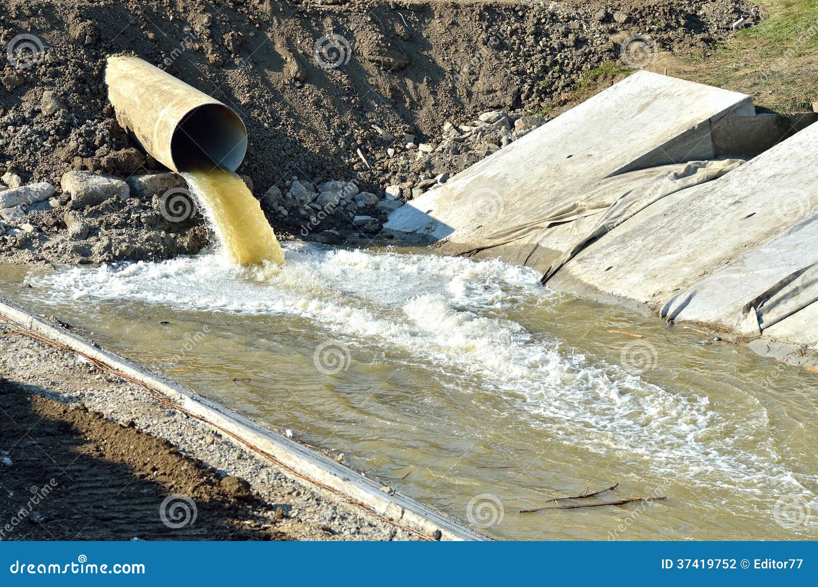 Water Overflow from Sewerage Stock Photo - Image of rusty, sewage: 37419752