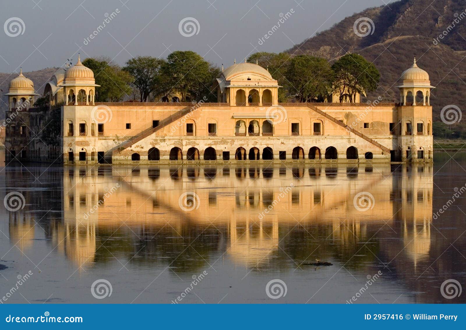 Water Palace Jal Mahal In Man Sagar Lake. Jaipur, Rajasthan, India ...