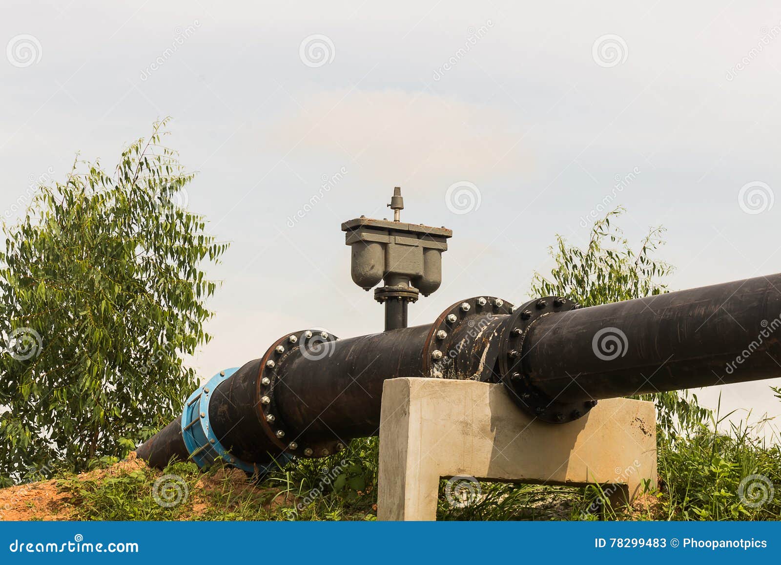 Water pipe pump stock image. Image of foliage, pump, square - 78299483