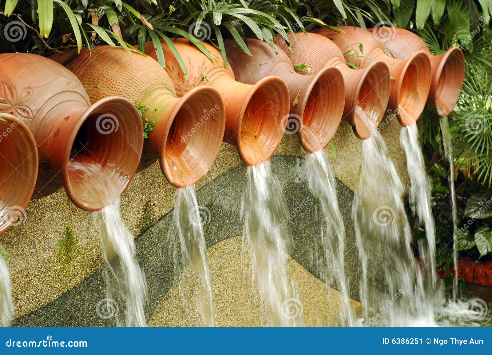 Water Pots Fountain stock image. Image of pots, garden - 6386251