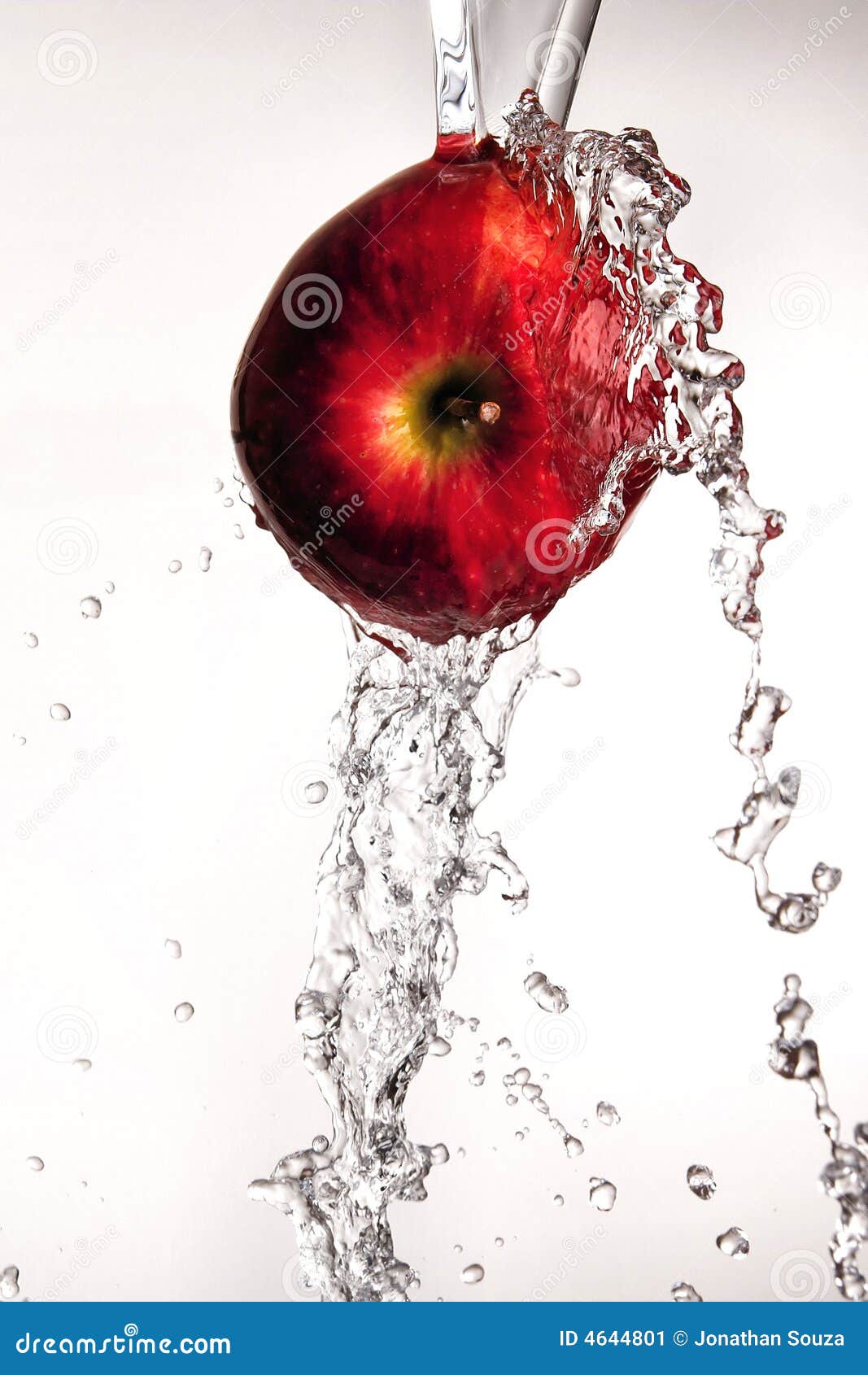 Water Pouring Off Red Apple. Stock Image - Image of apple, juicy: 4644801
