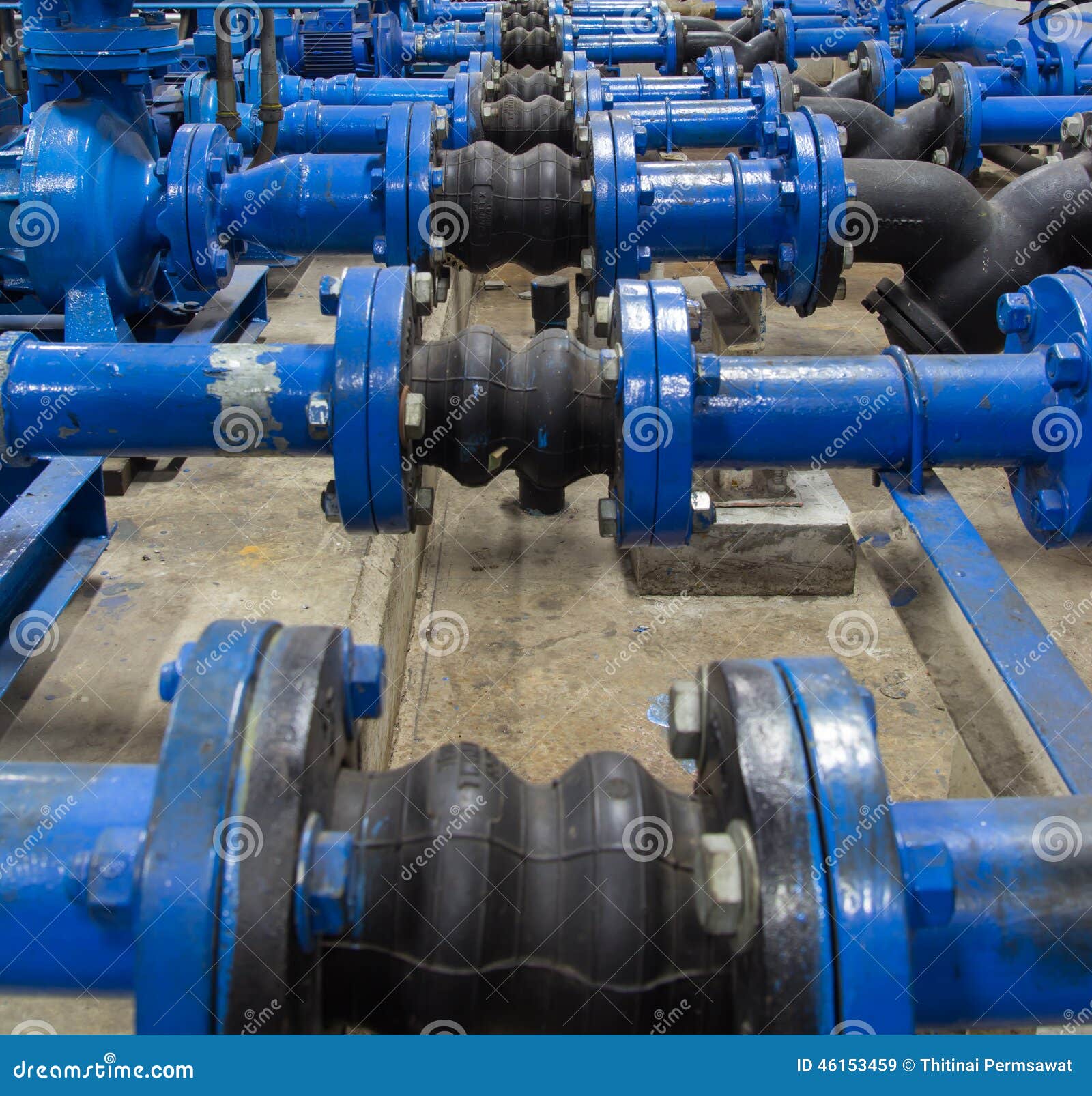 Manometer Installed On The Pipeline. Pressure Gauge In Pipes Stock ...